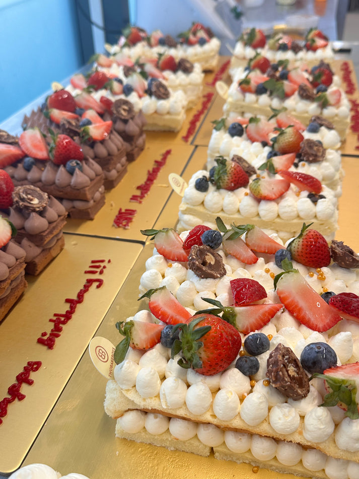 Letter Cakes 6" (Korean Sponge cake) | Two Bake Boys